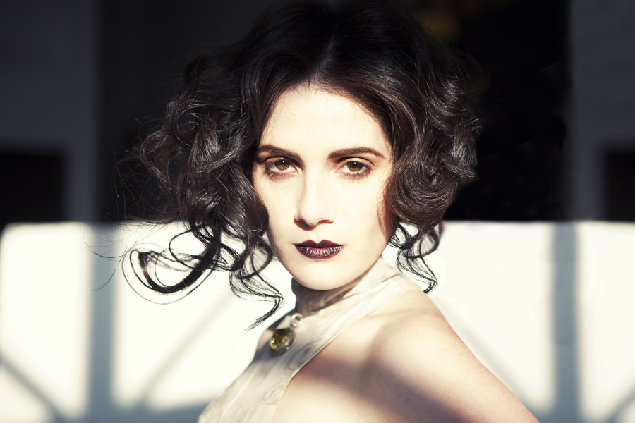 Aleksa Palladino – INSTITUTE MAGAZINE